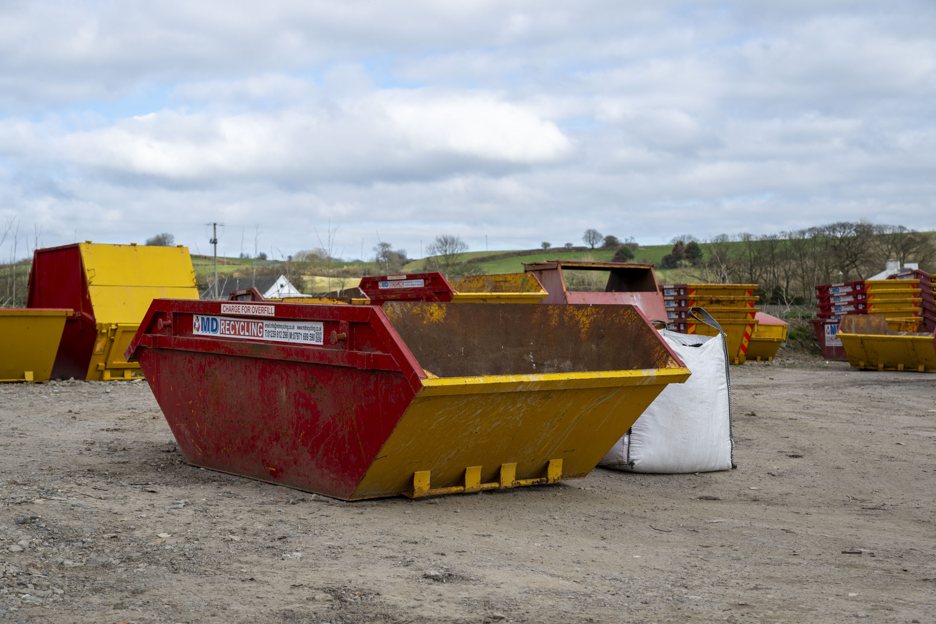 Domestic Skip Hire - West Wales MD Recycling